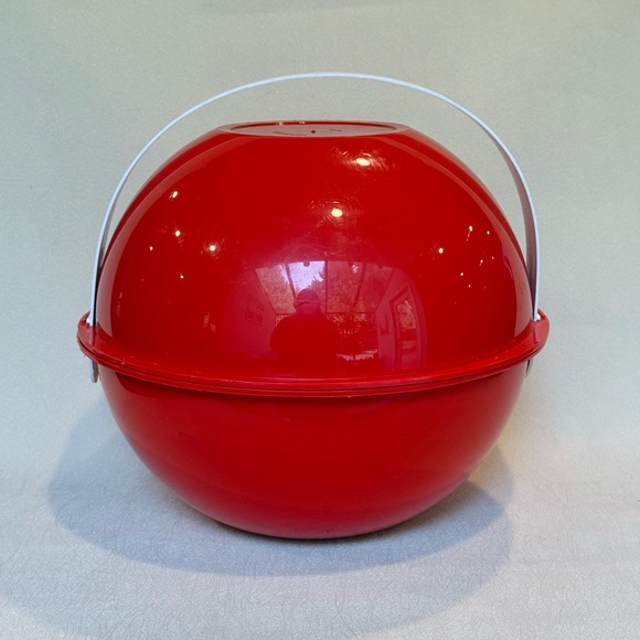 Accents | Ingrid Chicago Party Ball Picnic Basket | Poshmark
